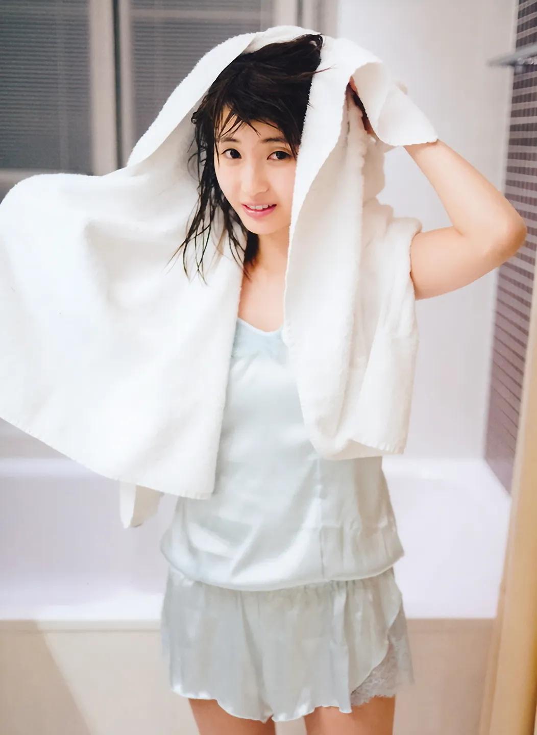 Photo Album: Selection of "Existence" (Sayuri Inoue) Part 2 - iNEWS