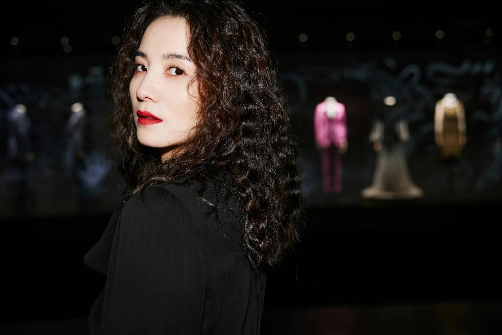 4.28 Atlas Zhao Liying Jin Chen Zhang Yuan Zhang Jiani Li Yunrui Xu Lu ...