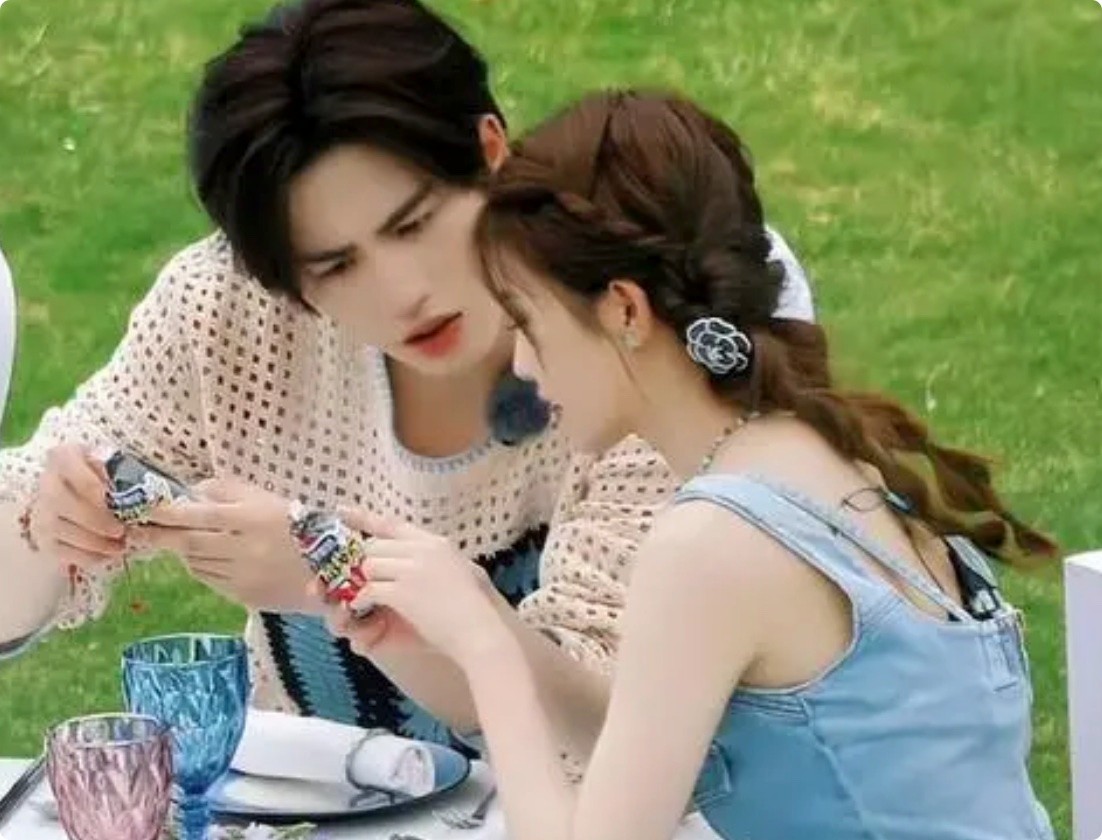 Yang Zi plays Xiaoyao, Xiao Zhan plays Shiying, and all of the 10 ...