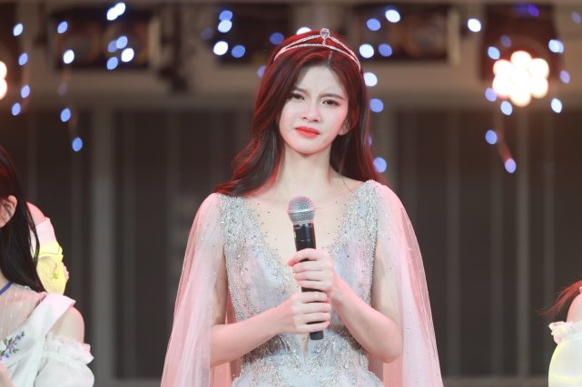 SNH48 Lin Siyi joined the group for eight years in graduation ...