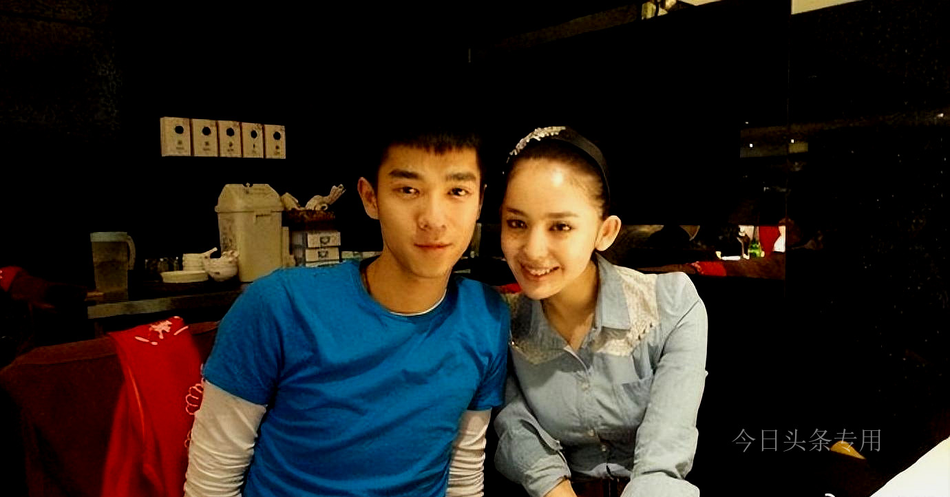 Longtime friends turned lovers? Guli Nazha was photographed riding home with Qin Yiming - iMedia