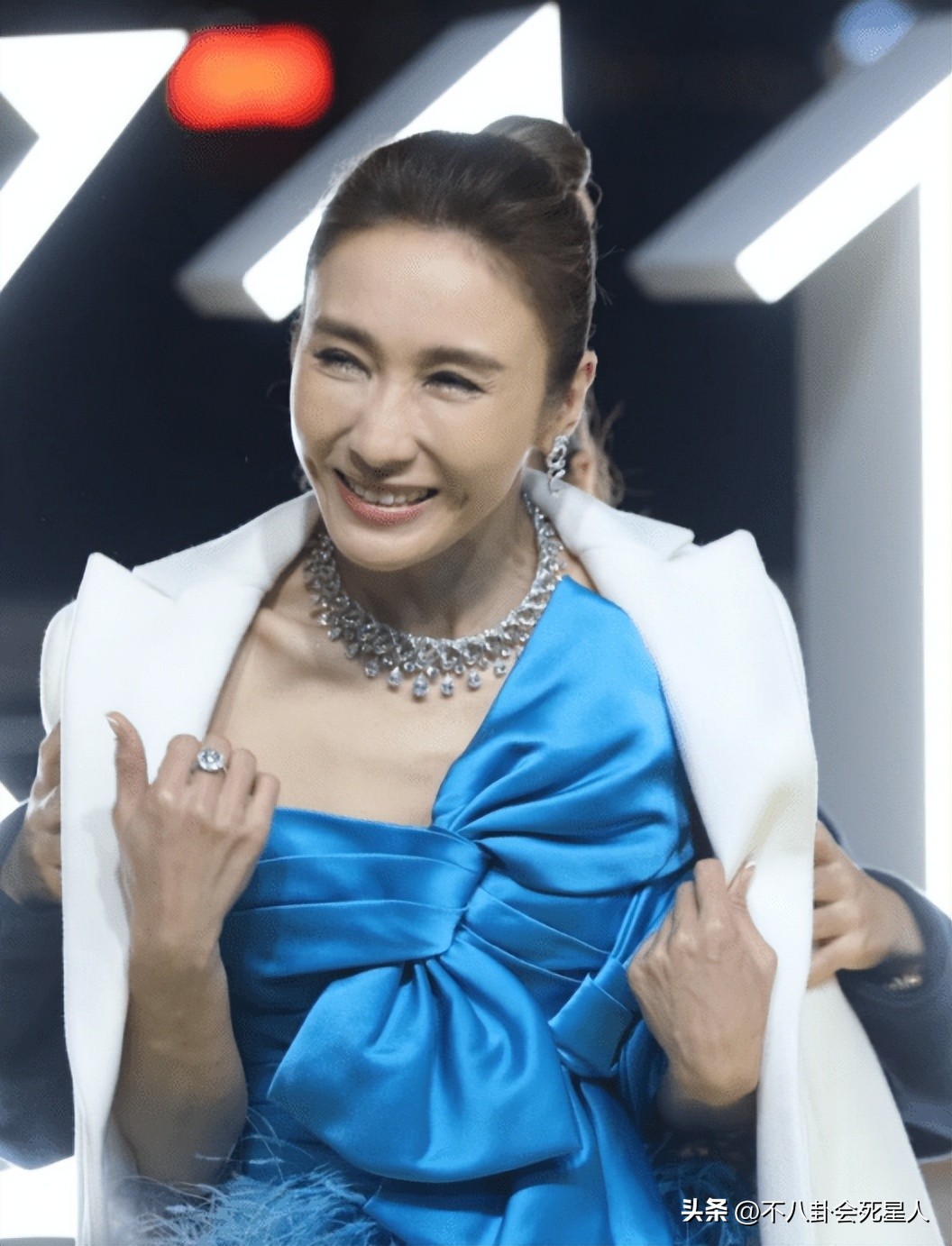 Gigi Lai, Li Ruotong, Maggie Cheung... 12 "thin and out of shape ...