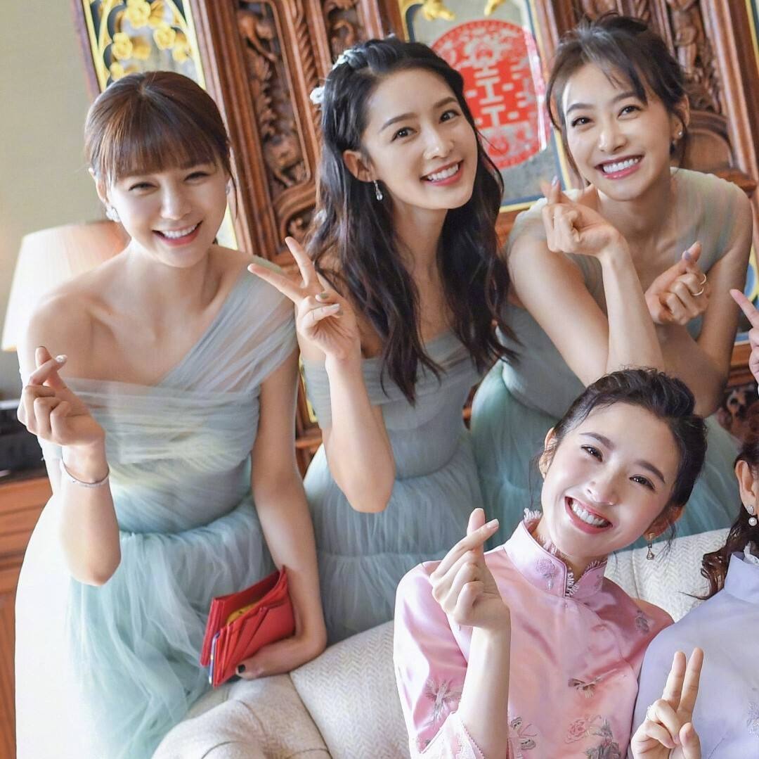 Yang Zi's best friend is Qiao Xin, Li Qin's best friend is Tang Yixin - iNEWS