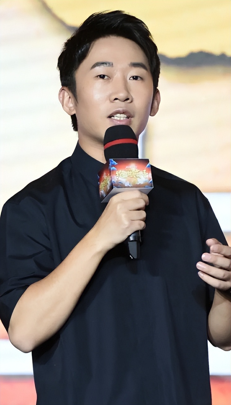 Yang Di, who left Xie Na, was "bitten back" by the traffic after all ...