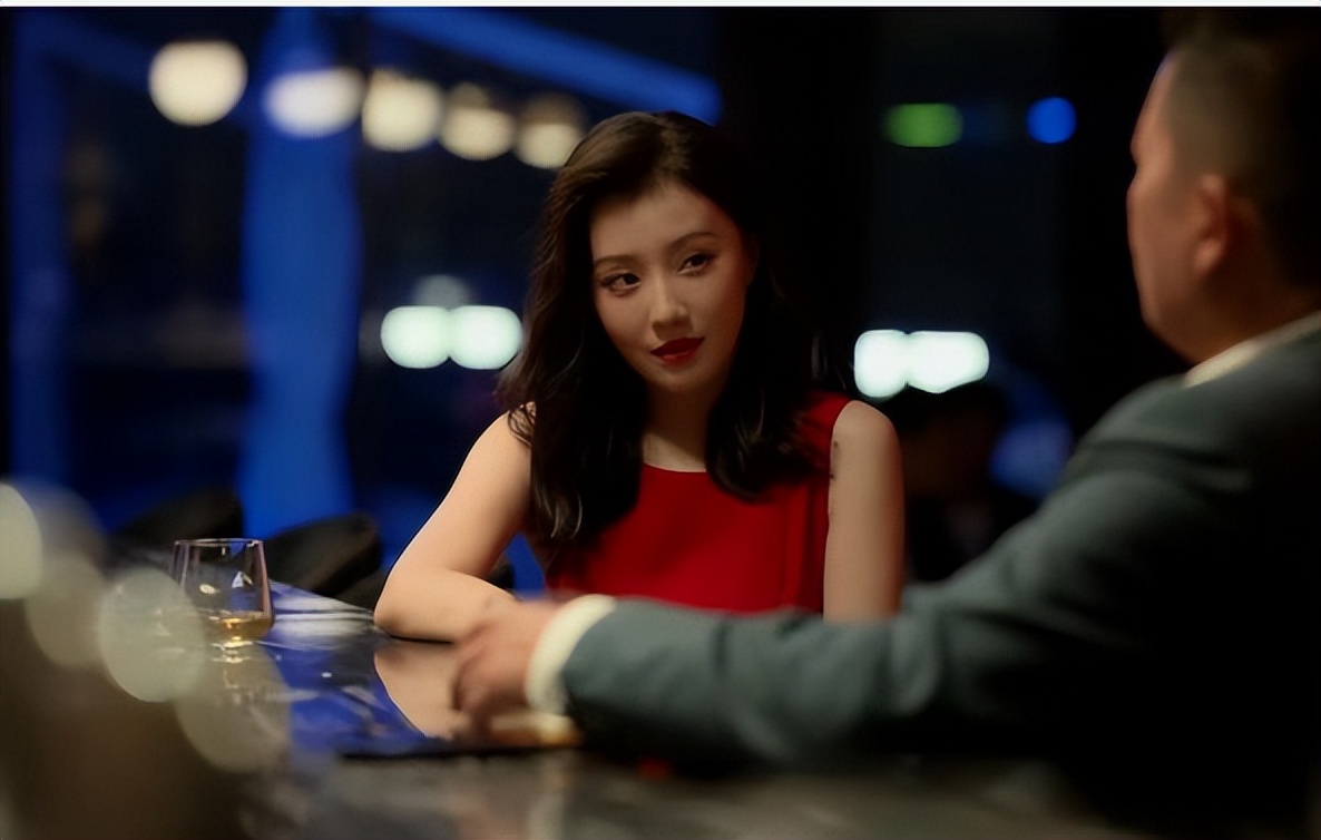 Sui Junbo encountered Wang Herun at the airport and called Ye Qinqin, Wang Herun responded with ...