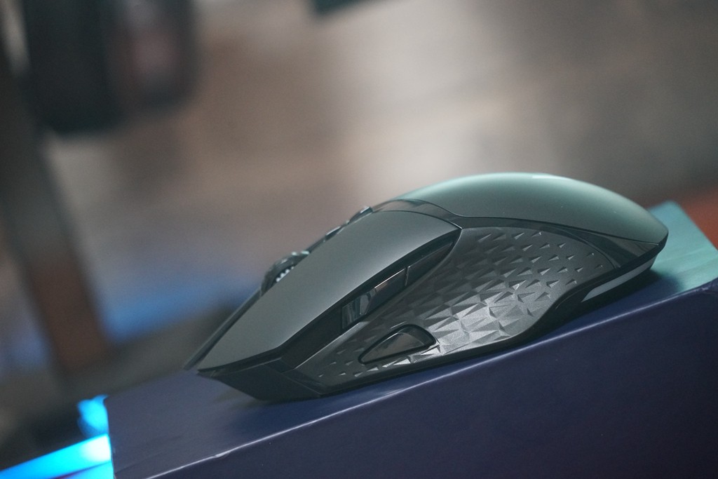 160 hours of super battery life + wireless dual-mode connection, Rapoo ...