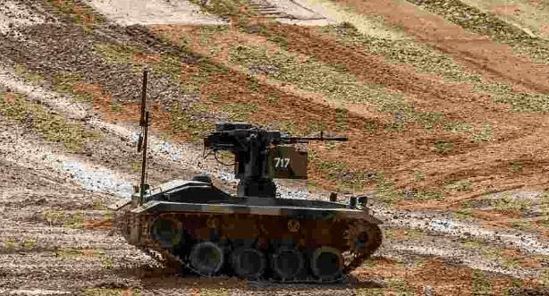 The robot sharpshooter infiltrates the battlefield and fires bullets ...