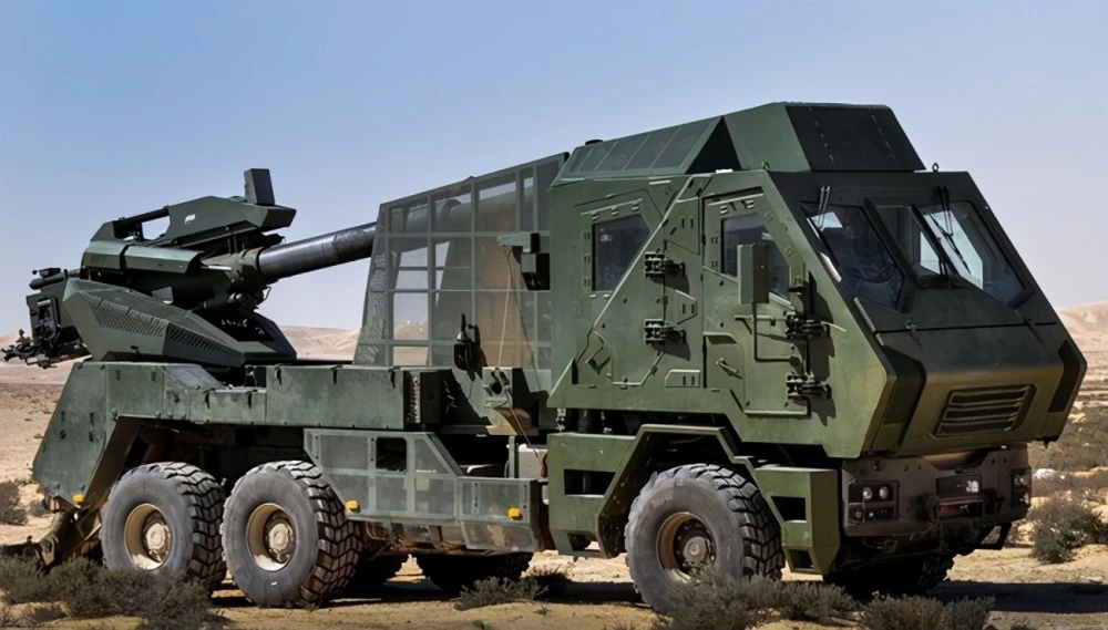 China's PCL181 vehicle-mounted grenade has a range of 120 kilometers ...