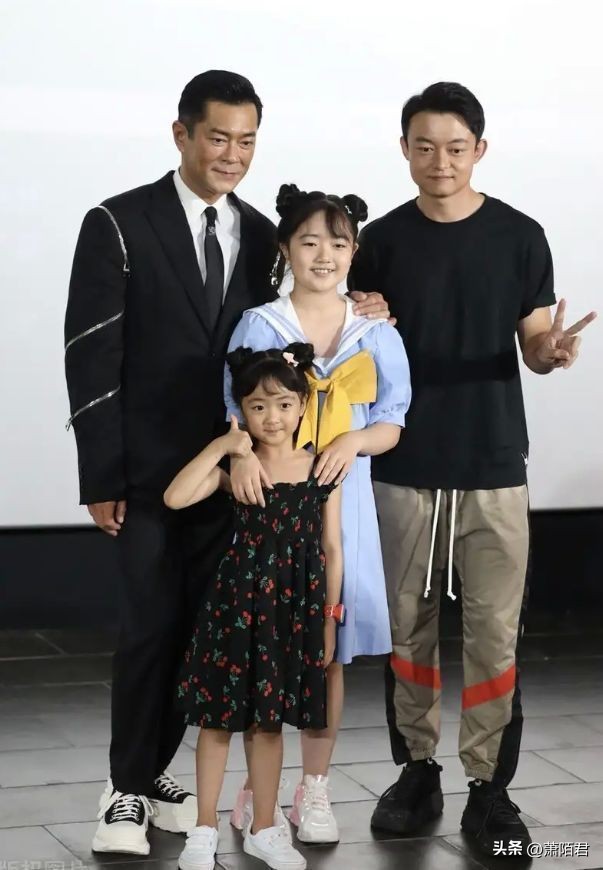 At the premiere of "Tomorrow's War", Wang Baoqiang called Gu Tianle ...