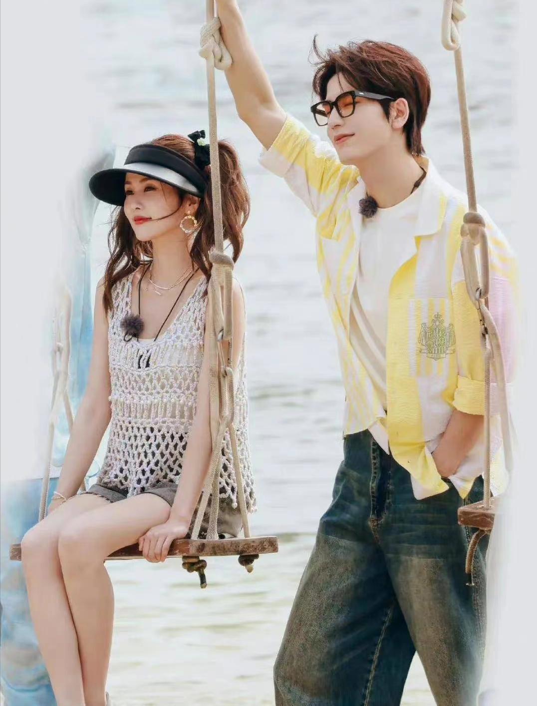 Bailu Zhang Linghe's filming of the group shows the feeling of being in love, and the feeling of ...