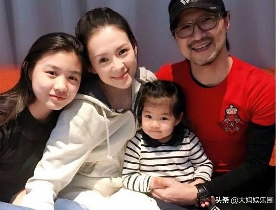 Recent photos of Wang Feng's three daughters: They are all high in ...