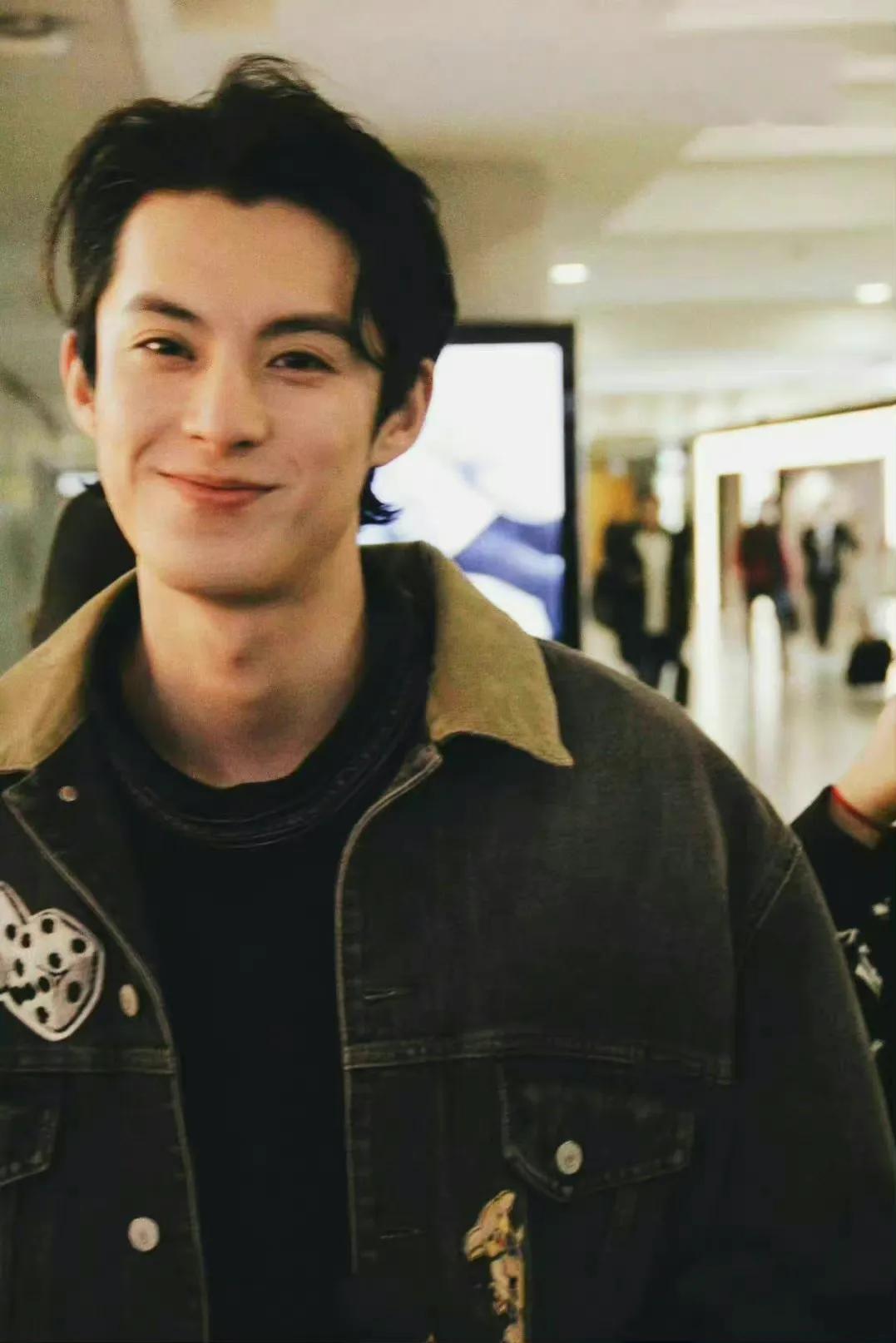 Wang Hedi photo sharing - iNEWS