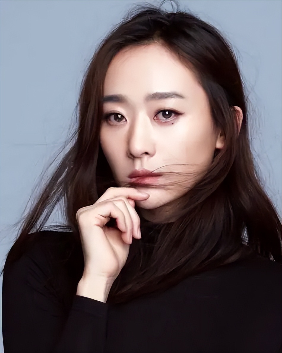 Mingyang Entertainment—Beauty Star—Yan Yidan - iMedia