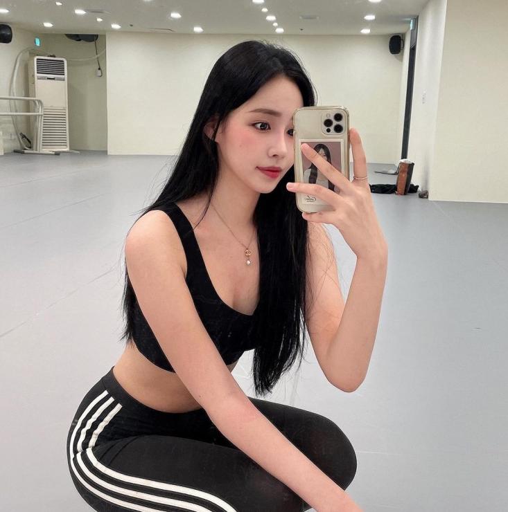 The Nakano family?Sister Oner took a photo with Faker, and netizens ...