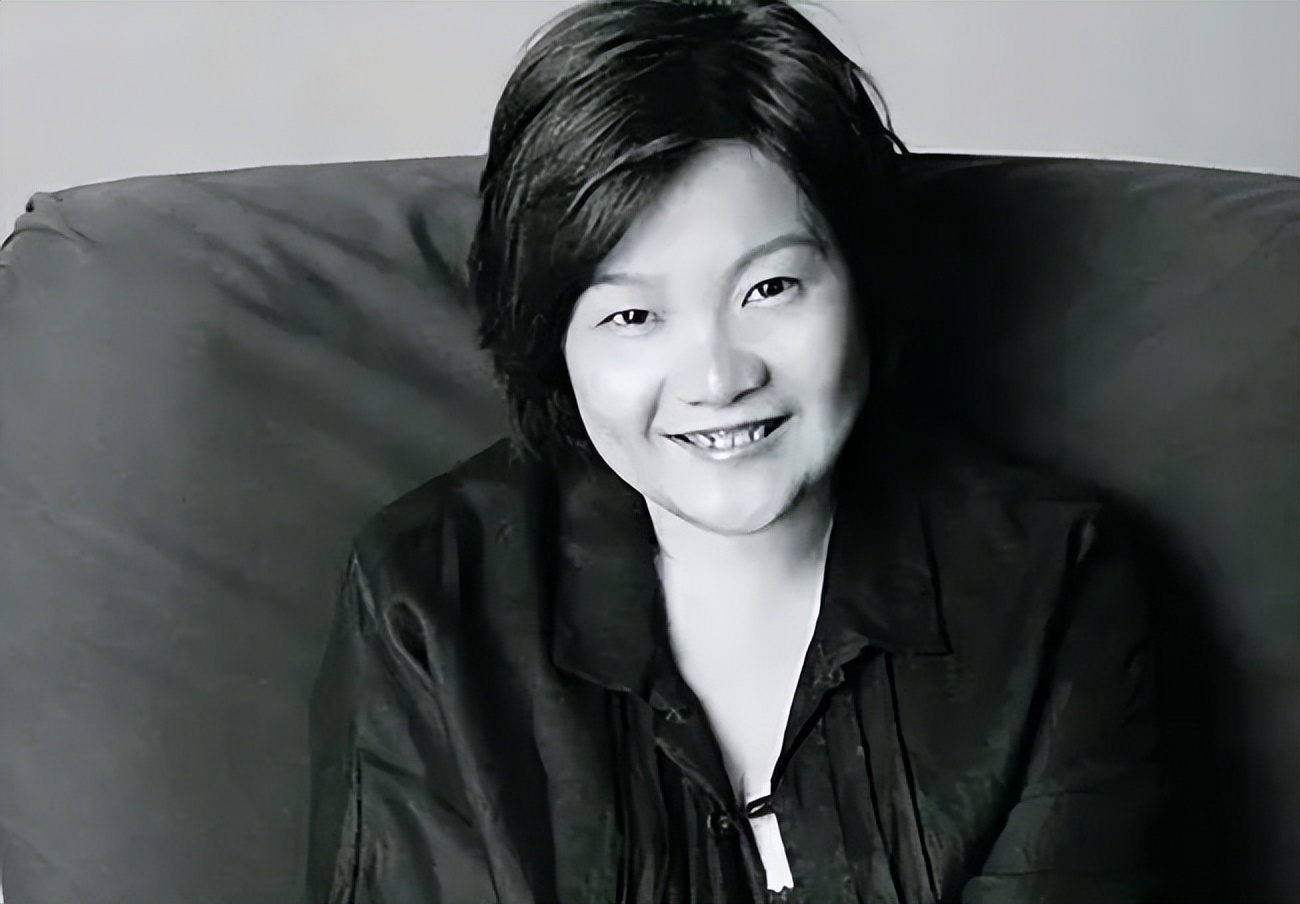 "The Stunner in the World" Xu Qing: Rich love history and constant ...