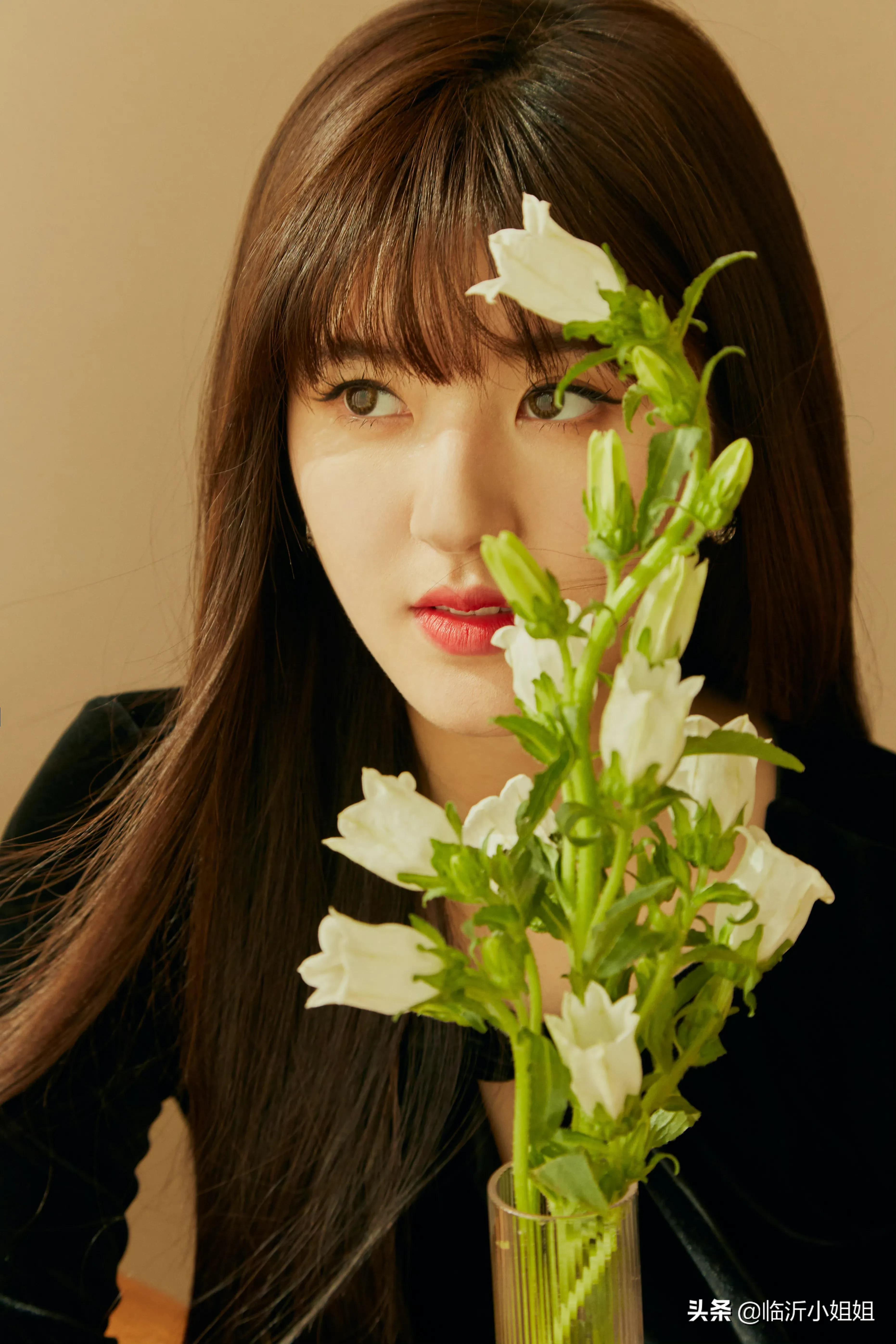 Zhao Lusi, a young and lively and high-value beautiful girl, the ...