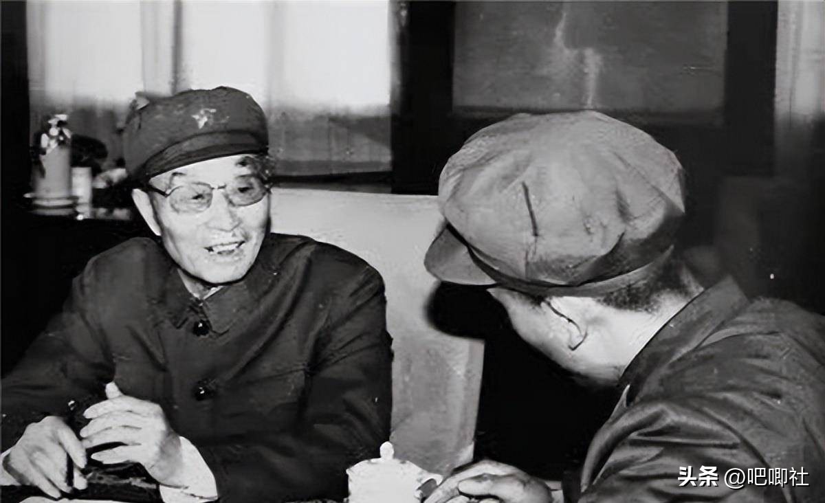 The admiral sends 60 yuan to his parents every month: Don't be hungry ...