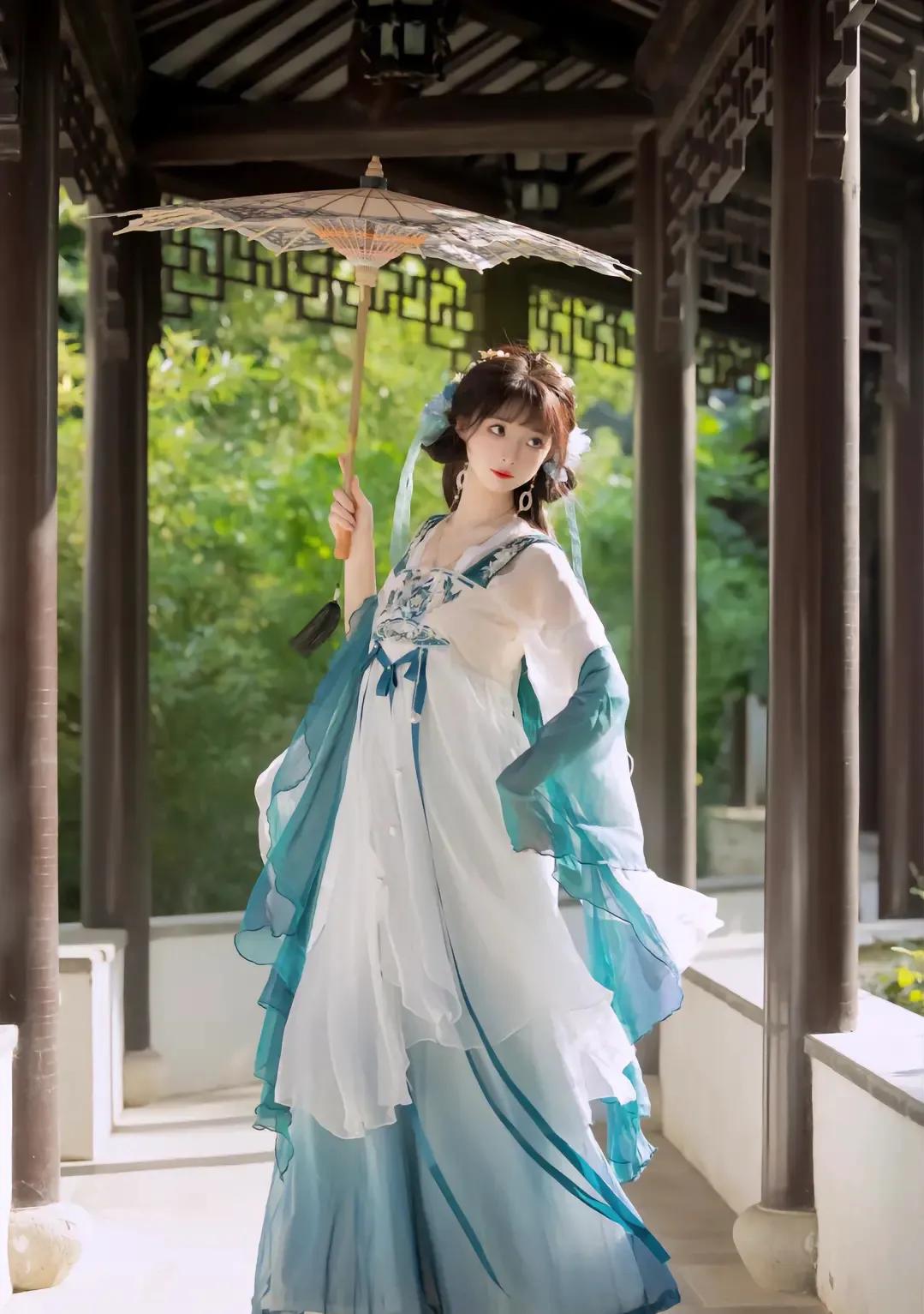 Douyin Hanfu appreciation - iNEWS