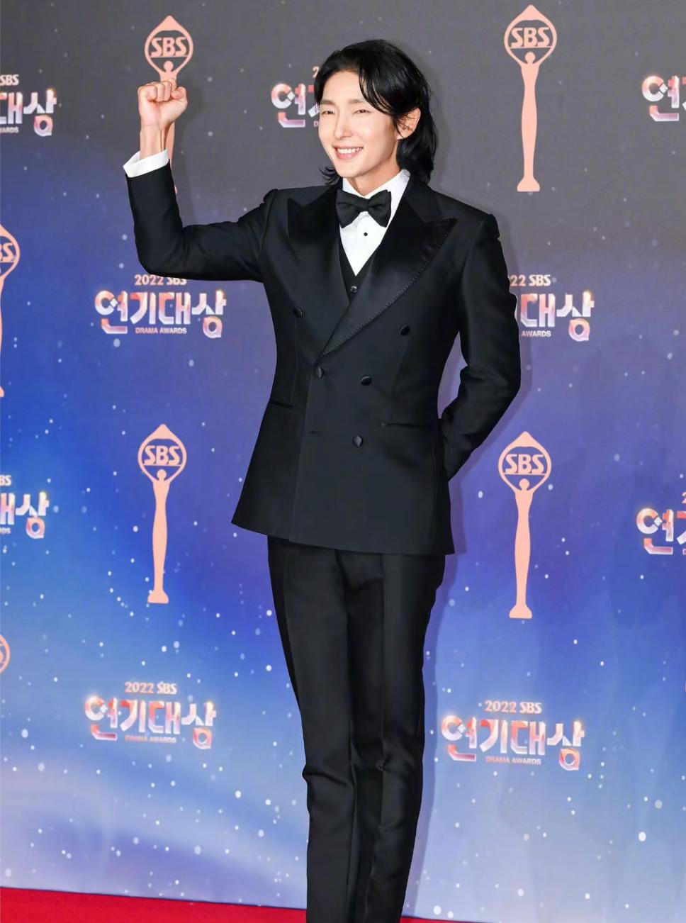 2022 KBS Drama Awards star-studded!Li Huili's pink dress won numbness ...