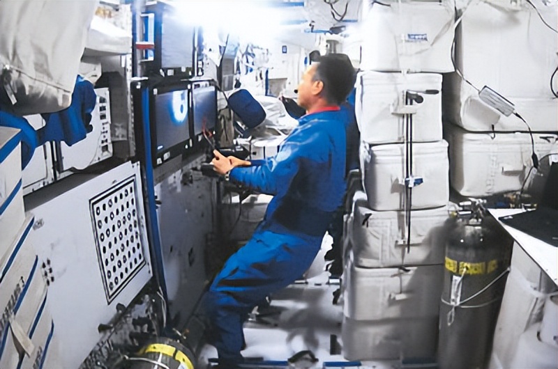 The space "delivery boy" became popular on the Internet - iMedia