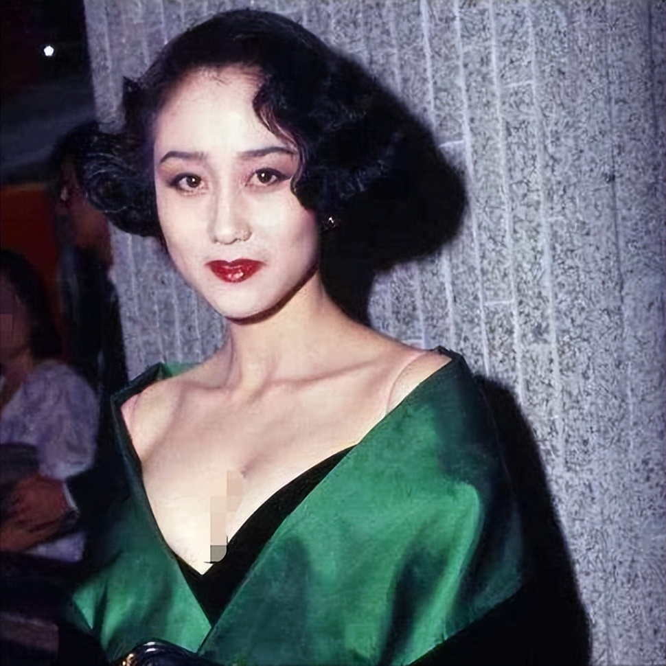 Both are Jet Li's flesh and blood, Huang Qiuyan and Li Zhi's daughter ...