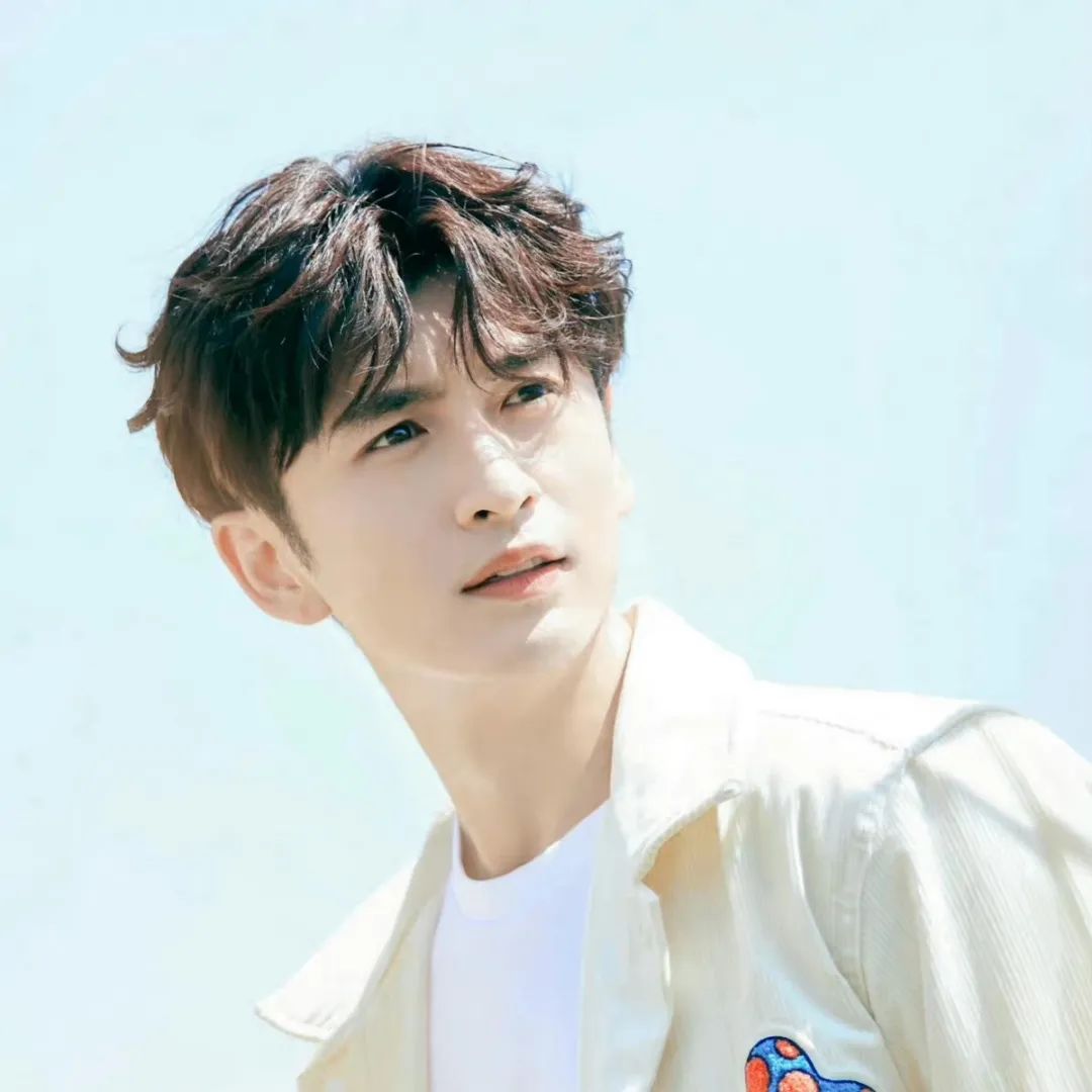 Entertainment gossip: Luo Jin, Guo Qilin, Yang Mi, Wang Jiaer, Gao Ye, Guan Xiaotong - iMedia