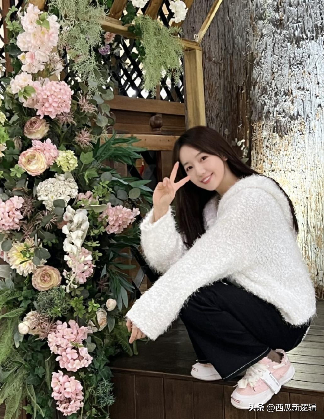 Qin Niu Zhengwei and Kong Yuhao made their relationship public, with ... Qin Niu Zhengwei and Kong Yuhao made their relationship public, with ...