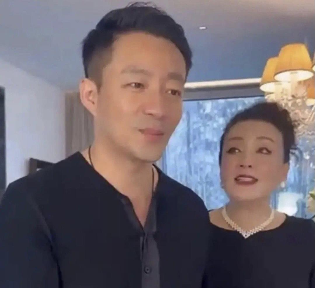 Huang Xiaoming AB got back together?Did Bailu Zhang Linghe break up?Does Wang Xiaofei connotate ...