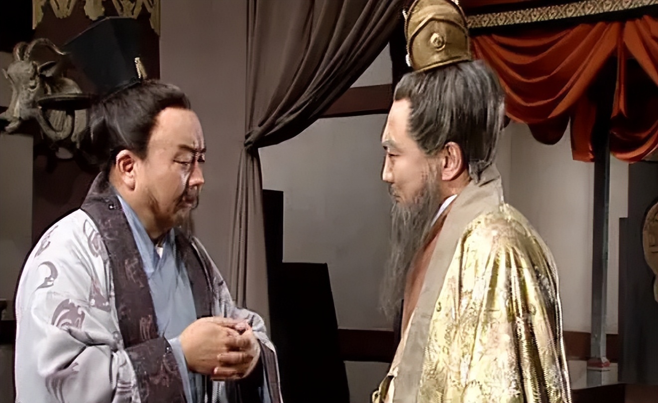 In the battle of Wancheng, Zhang Xiu killed Cao Cao's son, nephew and ...