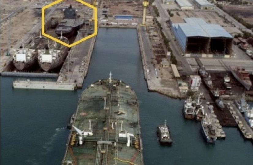 Iran transforms a 40,000-ton freighter into an aircraft carrier with ...