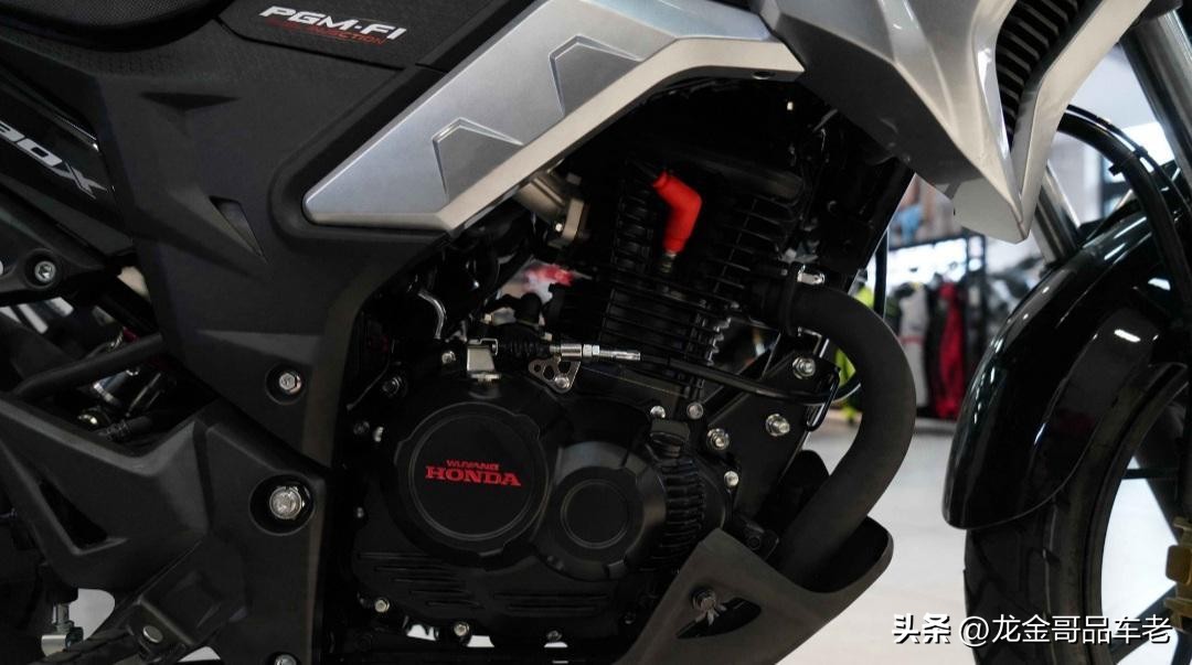 Wuyang Honda Mammoth CB190X and Haojue DL150, both are rally cars, how to choose? - iNEWS