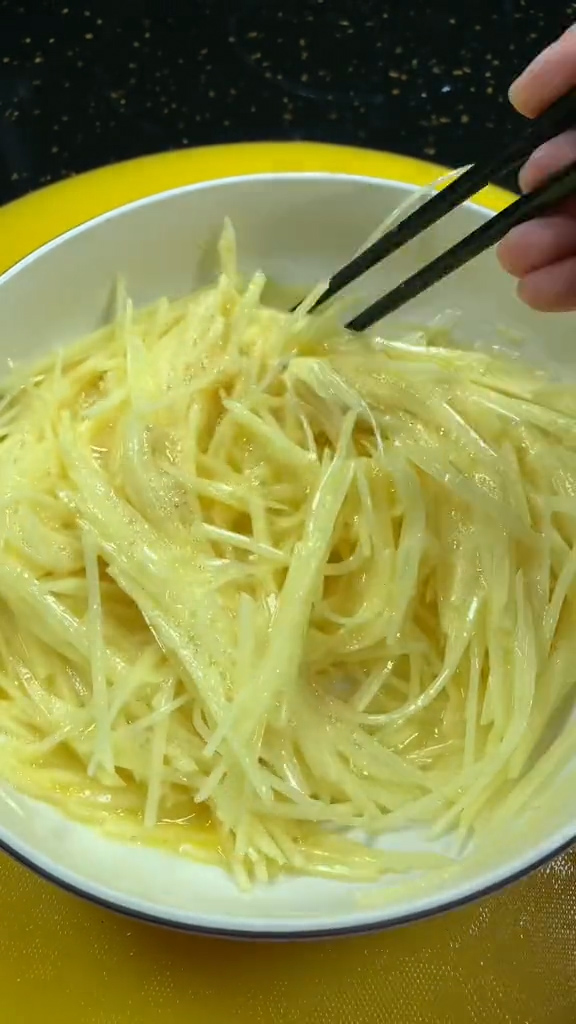New way to eat shredded potatoes - iNEWS