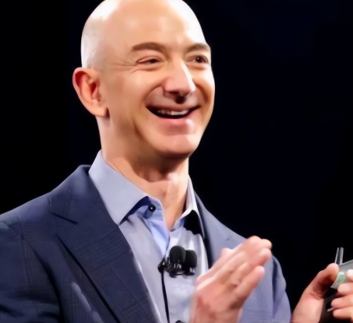The founder of Amazon heard the news of his marriage, and his wife is ...