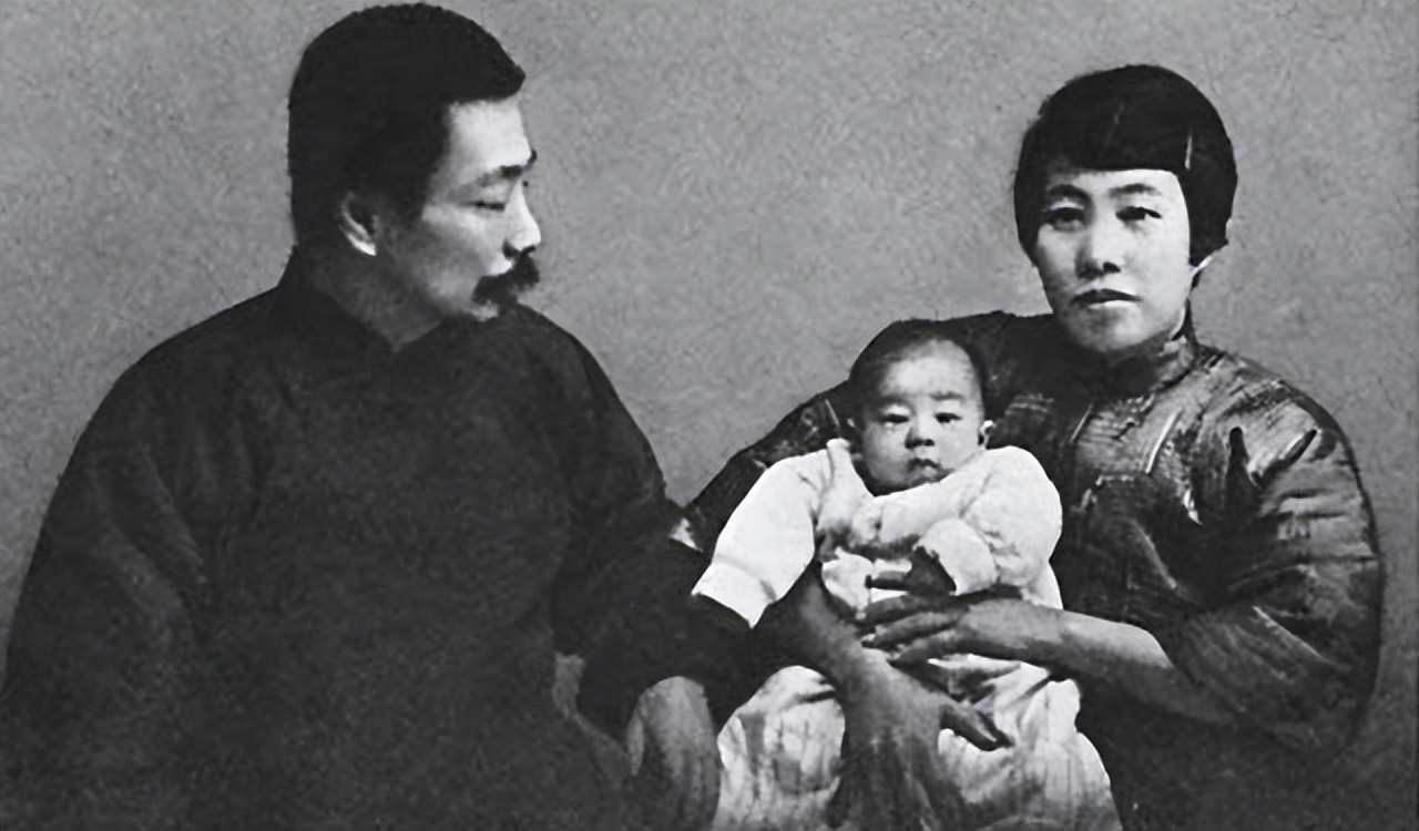 Lu Xun Xu Guangping: In love for ten years, she is the eternal "little ...