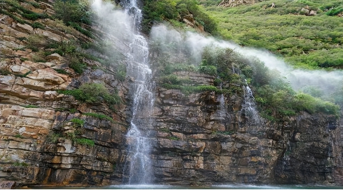 China's highest waterfall - Tiantai Mountain Waterfall - iMedia