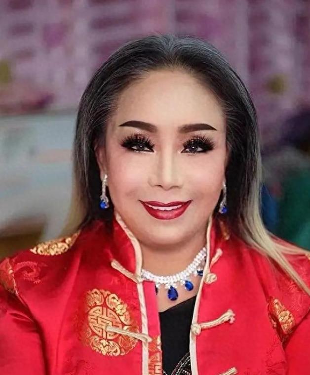 "Thailand Rich Woman" Lina: She is still a treasure at the age of 62 ...