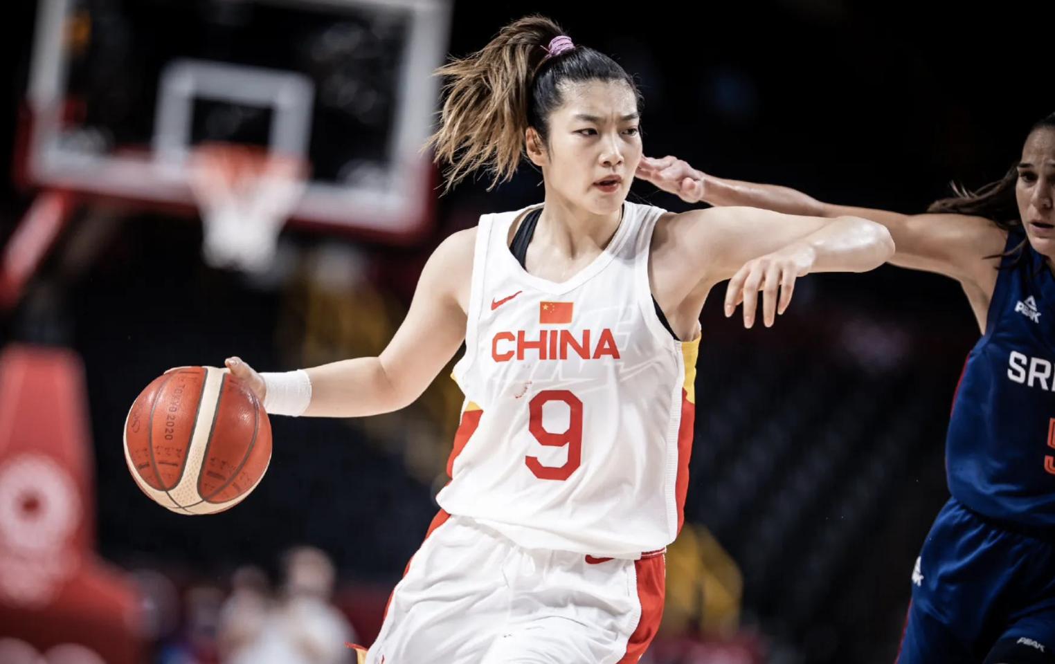 Li Meng's husband staged "expulsion and scored twice", Li Meng was not ...