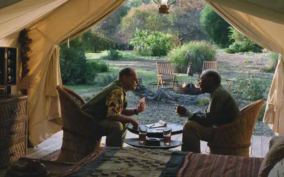 Analyzing character comparisons in the movie "The Bucket List"? In ...