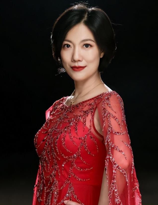 Singer Long Ting: Once the champion of "Avenue of Stars", why did she ...