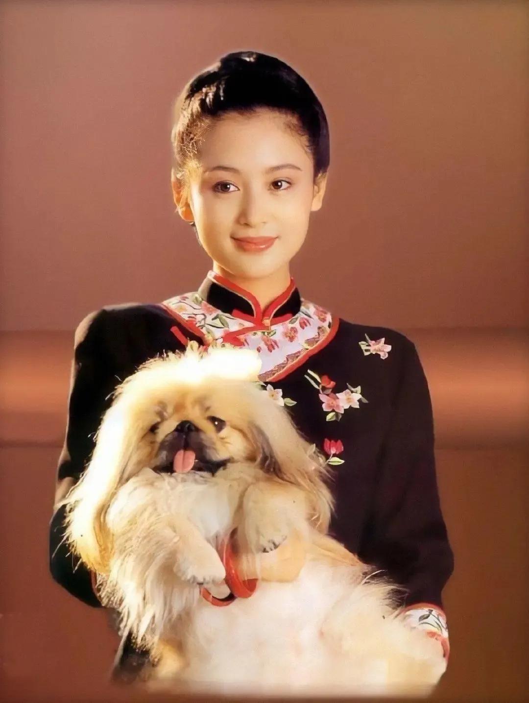 At the age of 49, she starred in a passionate drama. Whether Xu Qing is ...