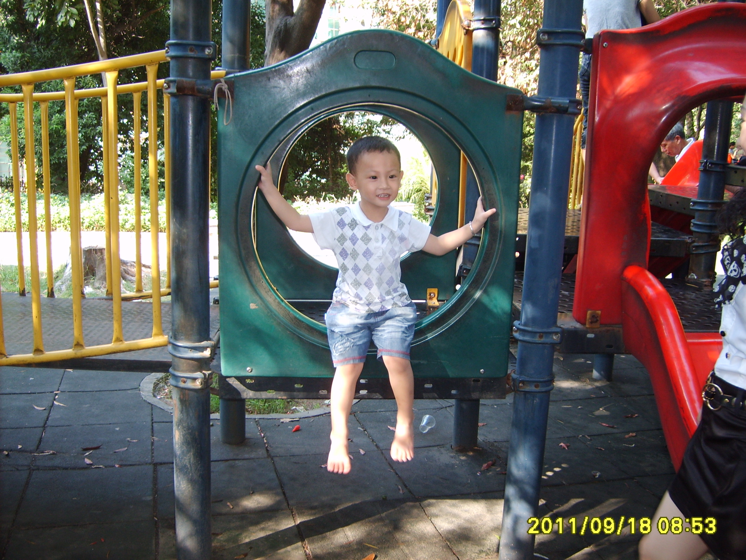 The rehabilitation treatment experience of a 14-year-old autistic child ...