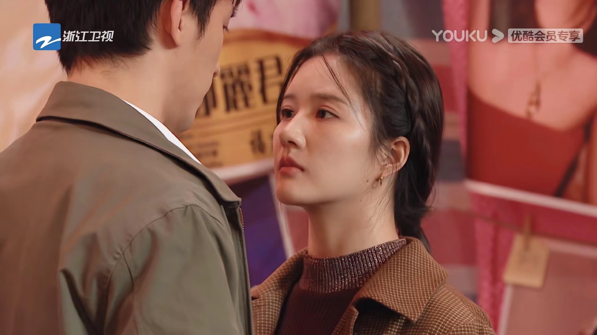 "Infinite Transcendence Class" plays classics, Fiona Sit and Zhou Keyu ...