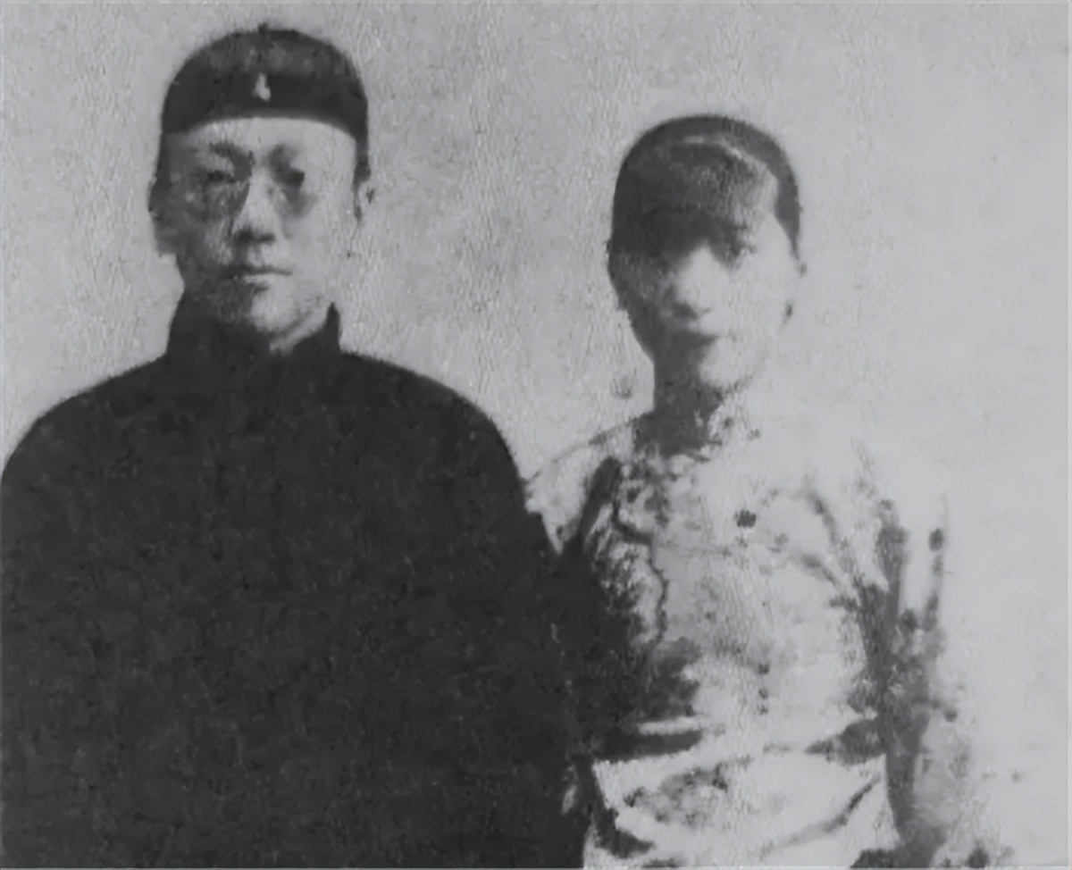 Ye Zhen, a strange woman in the Republic of China: she was happily a ...