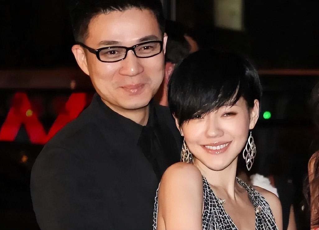 It was revealed that Xu Yajun was in a coma in the ICU and then dragged ...