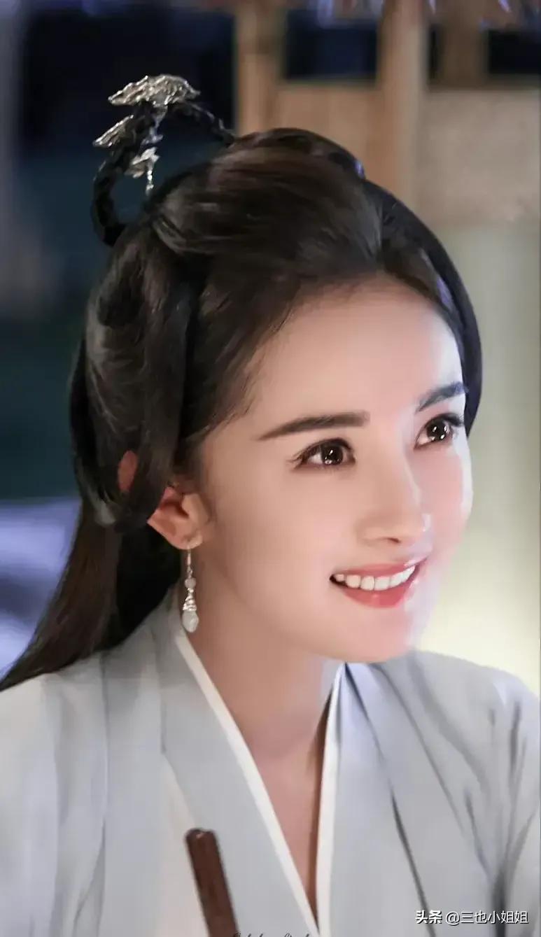 Since Shili Peach Blossom, Yang Mi's most beautiful costume style - iNEWS