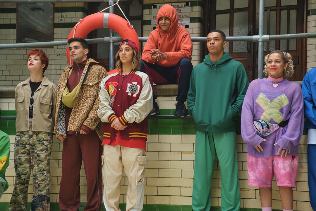 The first Breaking movie in "Dance Showdown: Surface Support" is the ...