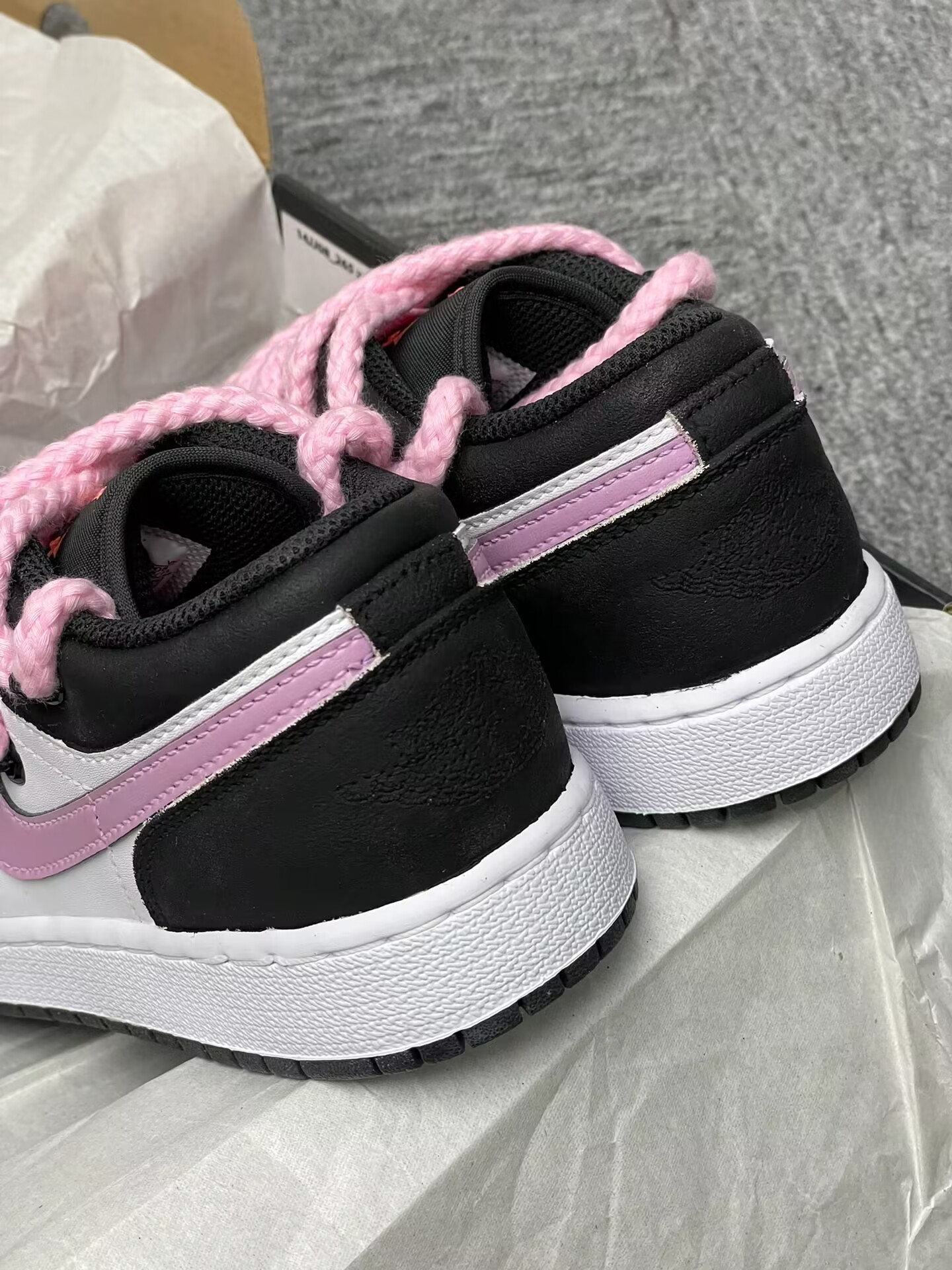 BP pink is sweet and cool girly - iMedia