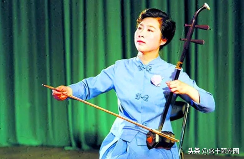 Mao Zedong's Love in Opera - iNEWS