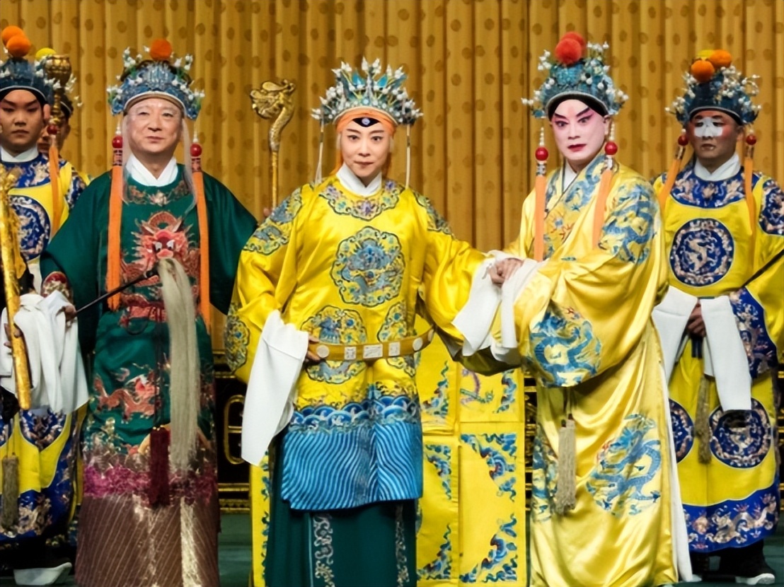 Li Jia: After divorcing a wealthy businessman, she married Jin Dong ...