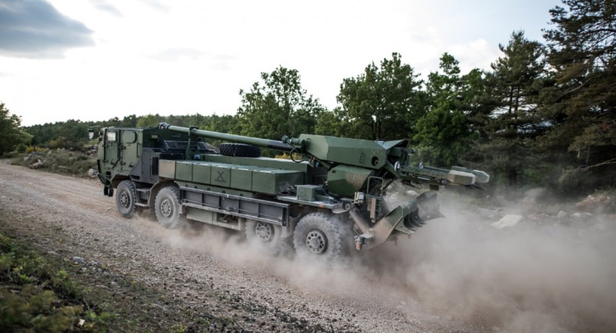 Can French artillery tyrants revive NATO's glory?155mm "Caesar" ultra ...